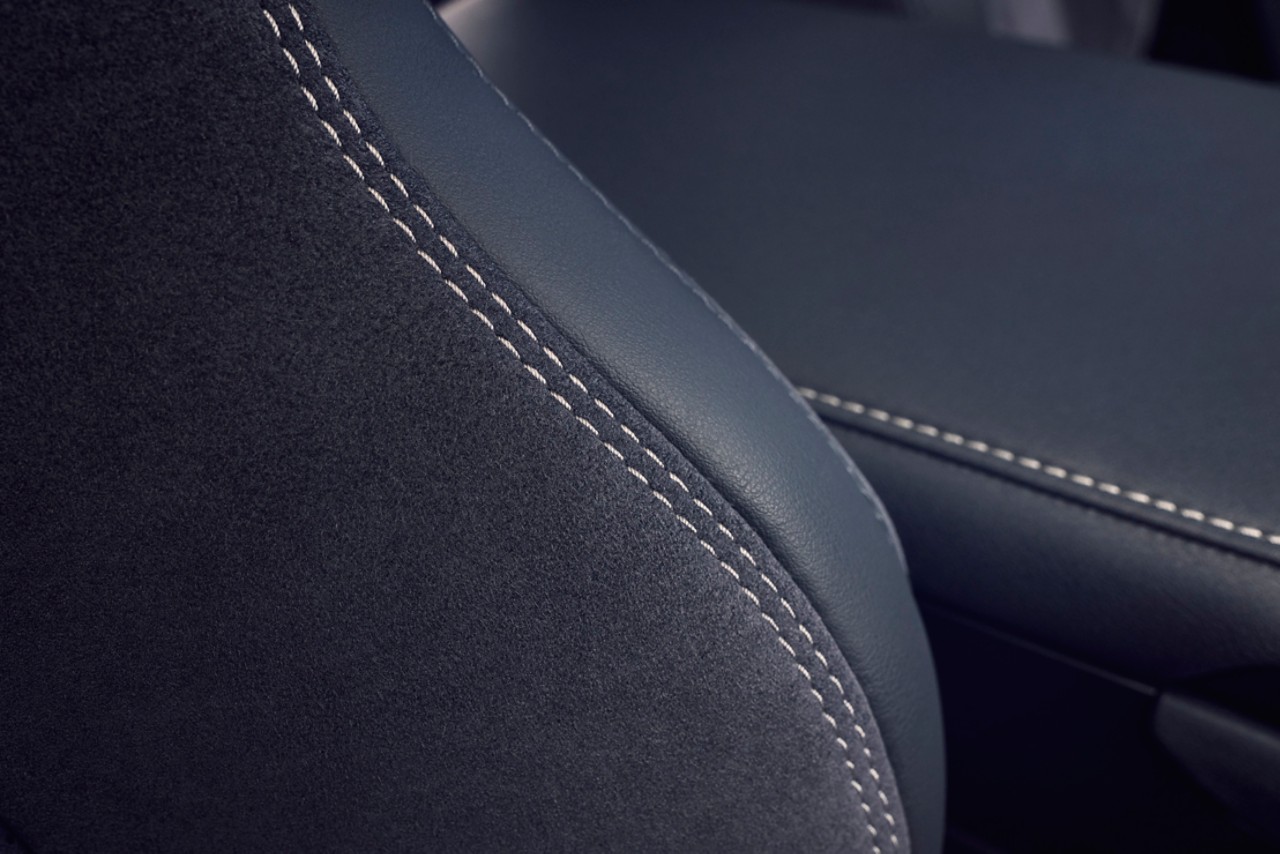 Lexus RZ : notre grand SUV 100% électrique | Lexus France