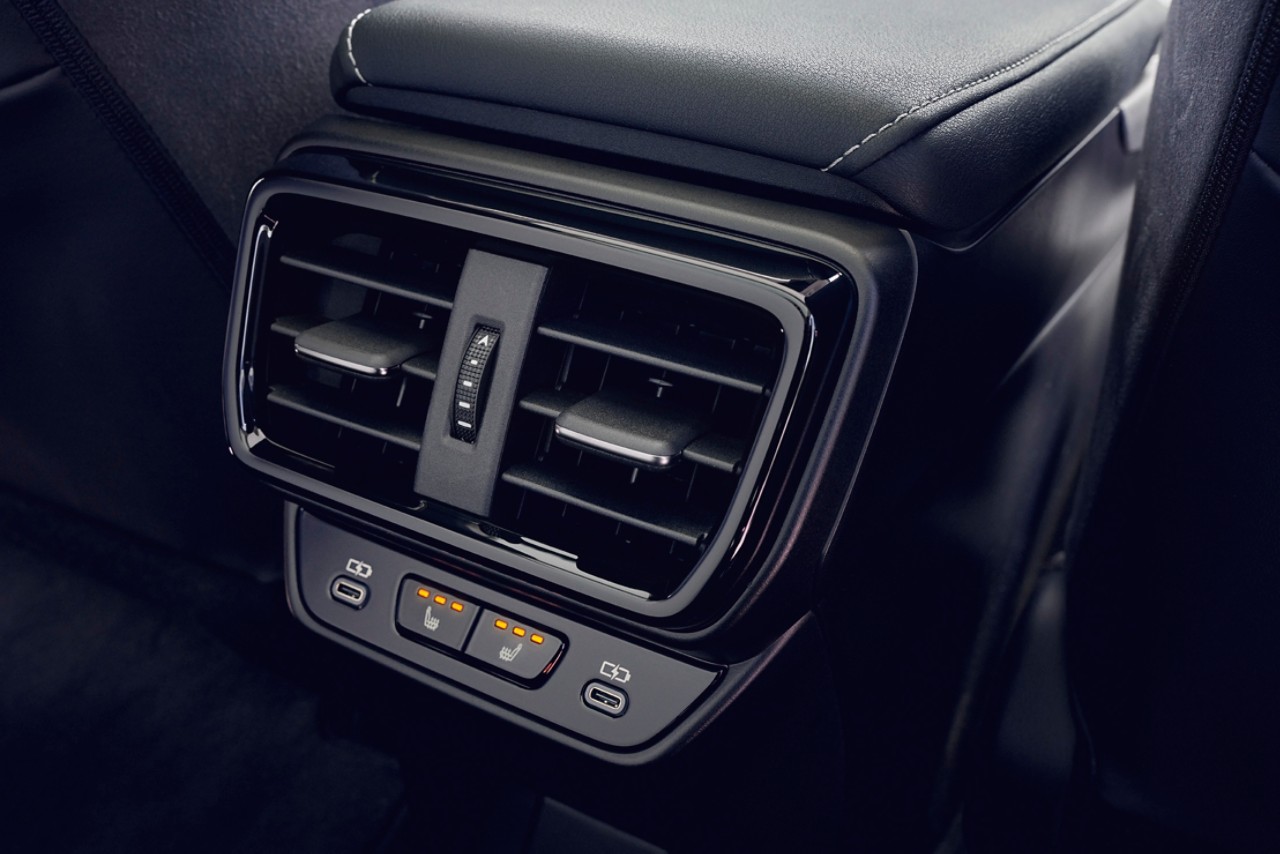 Lexus RZ : notre grand SUV 100% électrique | Lexus France