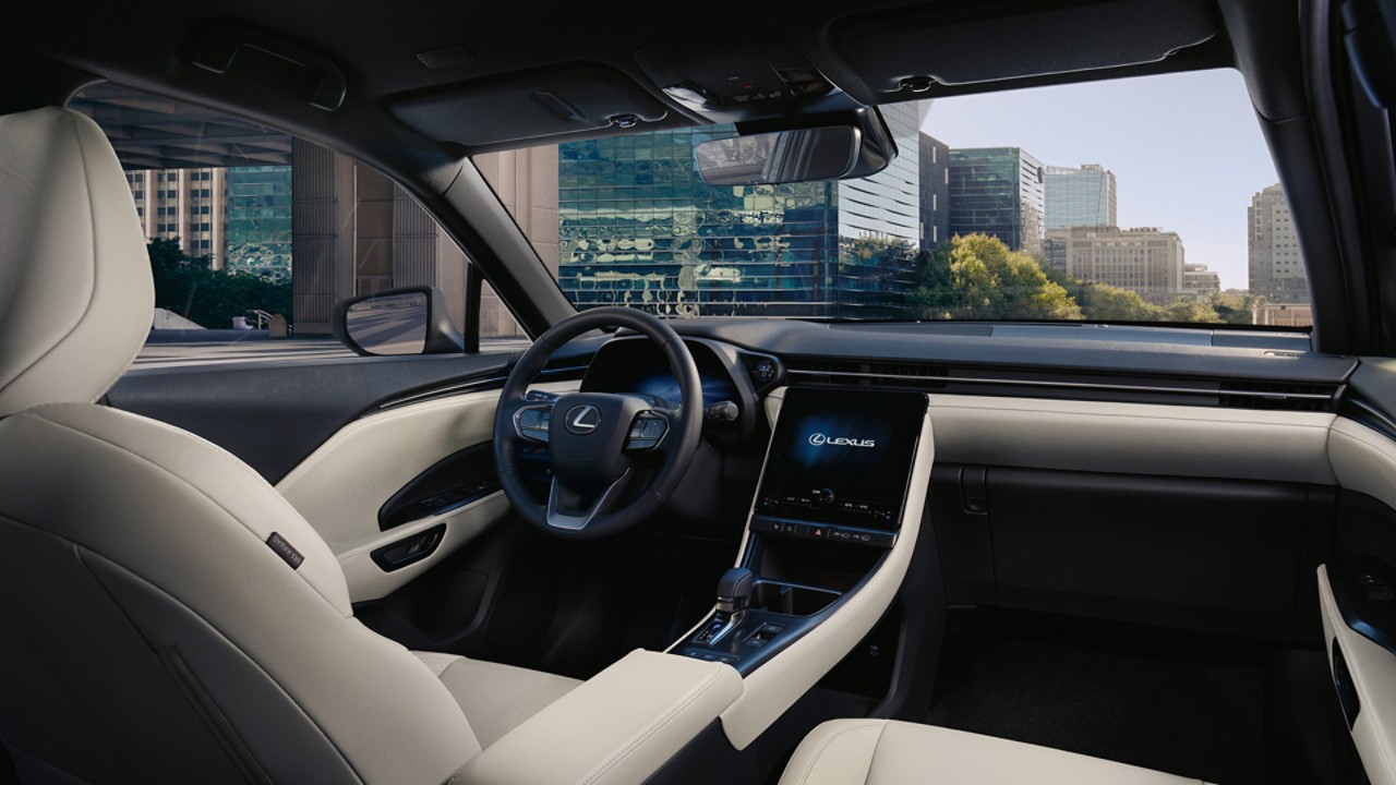 Nouveau Lexus LBX Hybride auto-rechargeable | Lexus France
