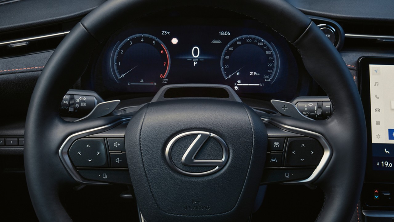 Réservation en ligne du Nouveau Lexus LBX | Lexus France