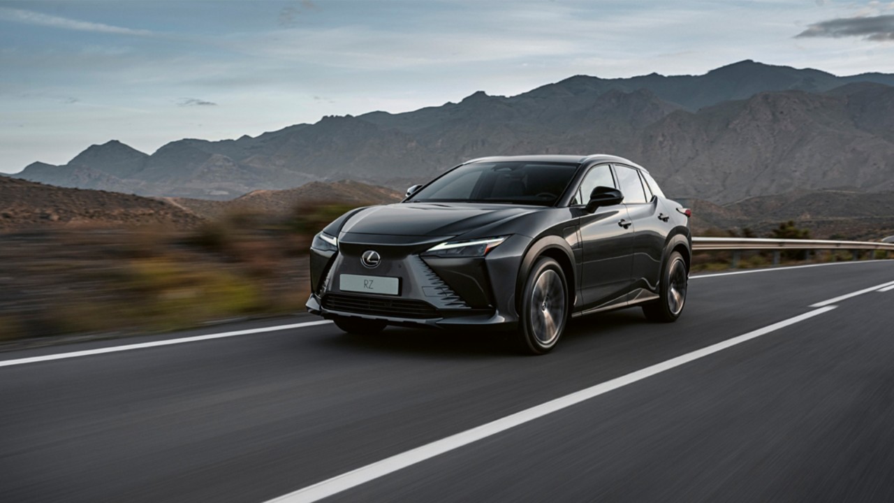 Lexus RZ : notre grand SUV 100% électrique | Lexus France
